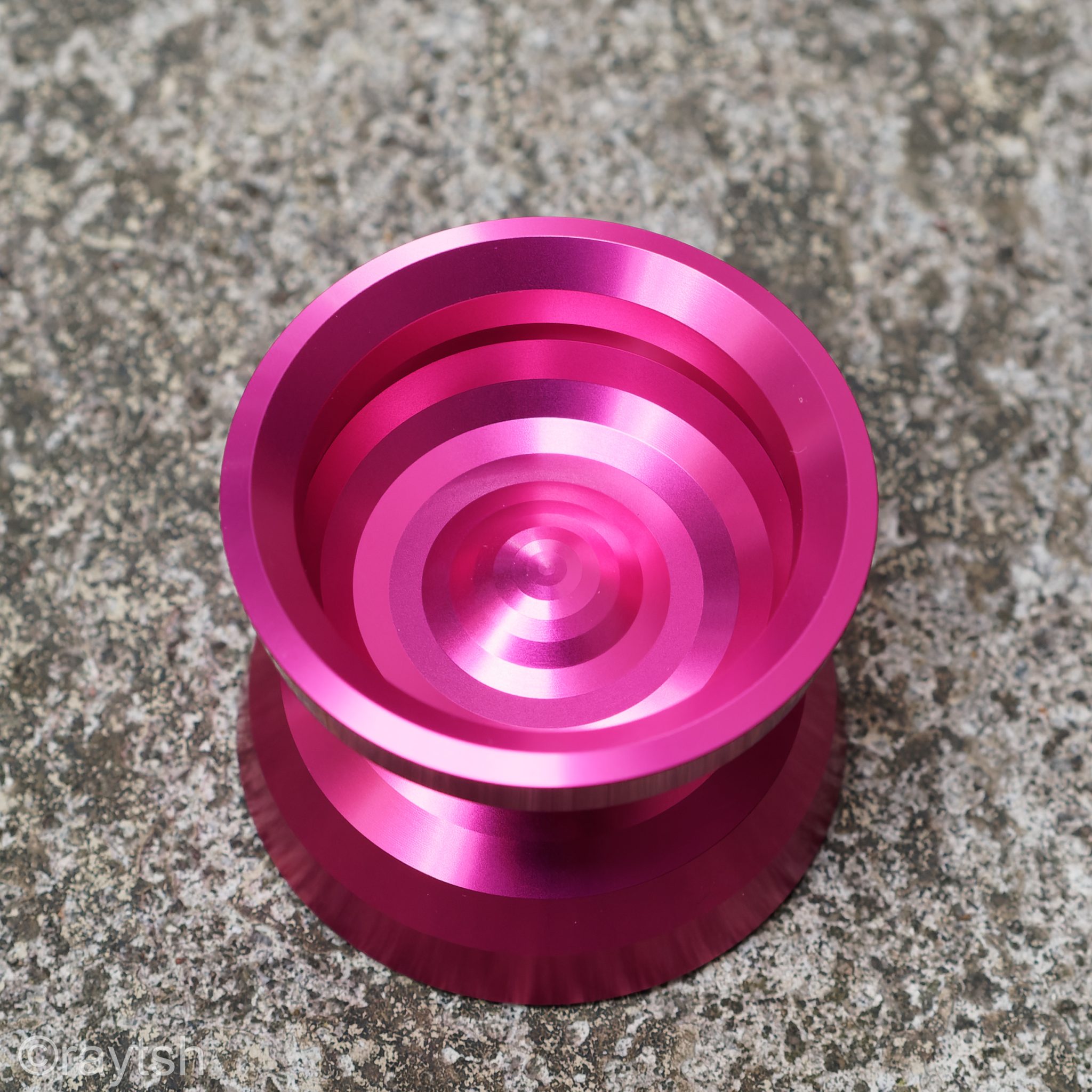 ILYY.de | German High-End YoYos est. 2006