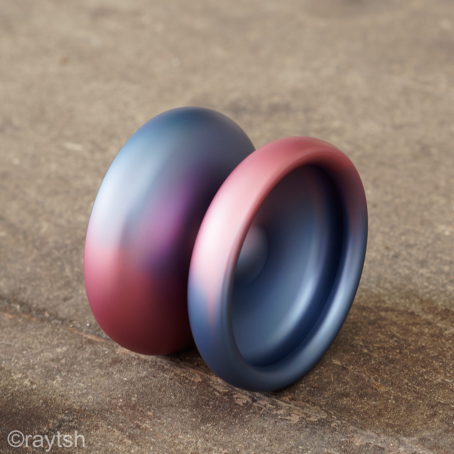 ILYY.de | High-End YoYos est. 2006